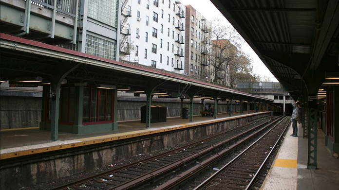 Dangerous Stations on NYC Subway: How To Avoid Being A Victim